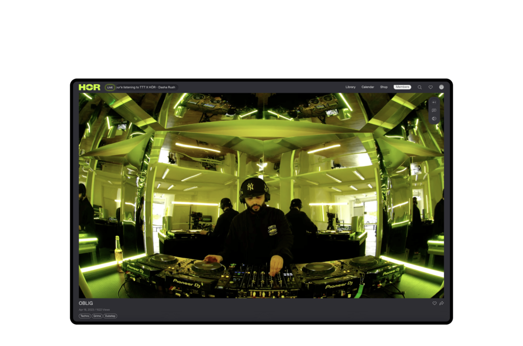 Hör - Fulcrum Rocks